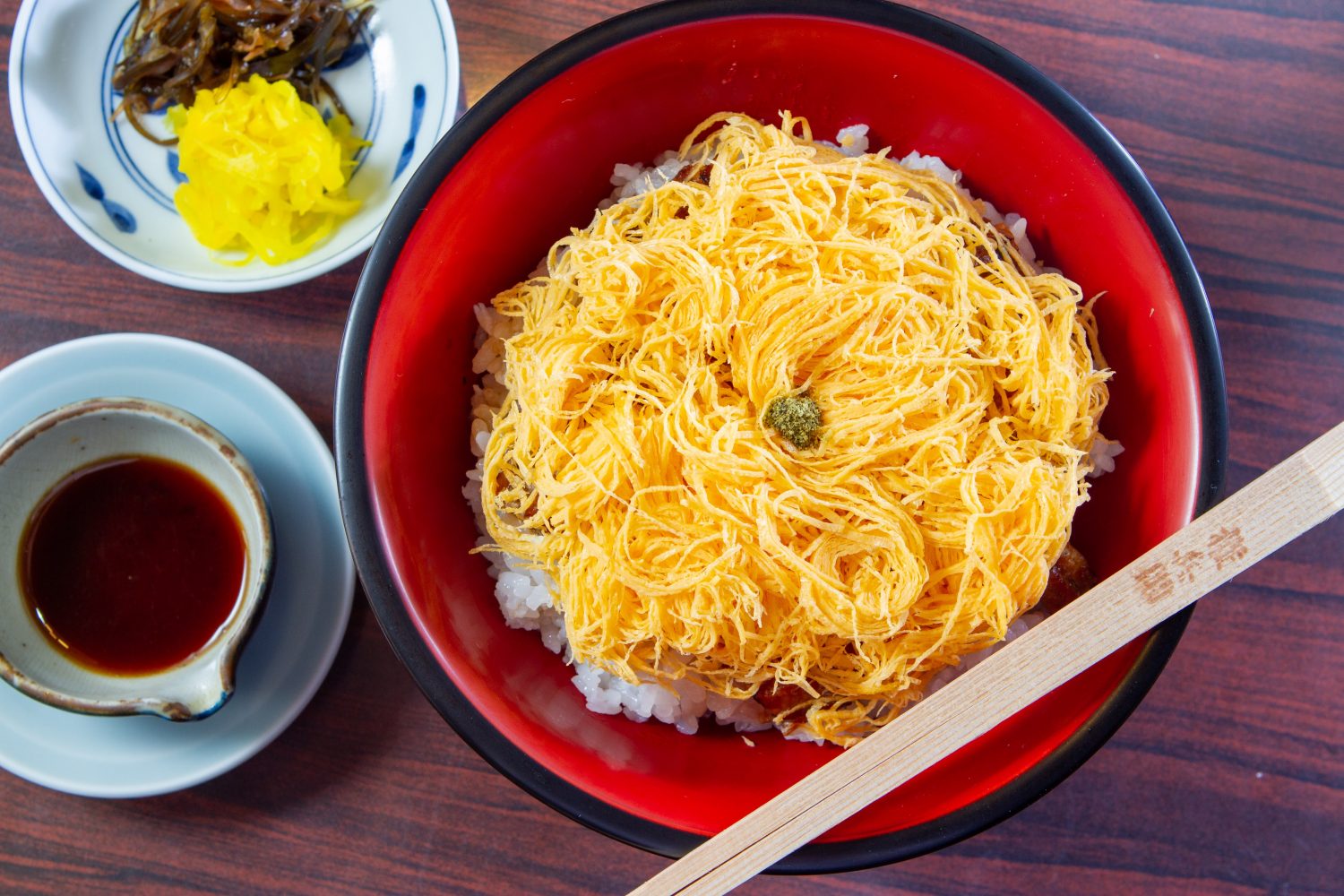 穴子丼(ANAGO-DON) 2,900円 - そば・うどん・丼 祇園権兵衛